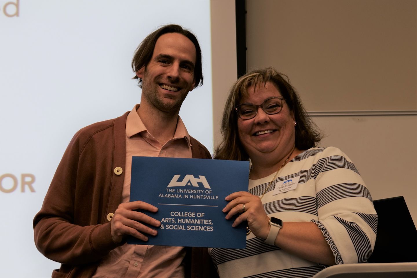 UAH - College of Arts, Humanities, & Social Sciences - Honors & Scholarship