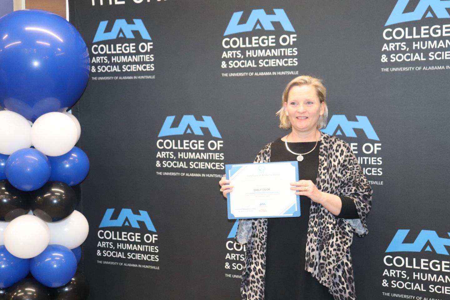 UAH - College of Arts, Humanities, & Social Sciences - Honors & Scholarship